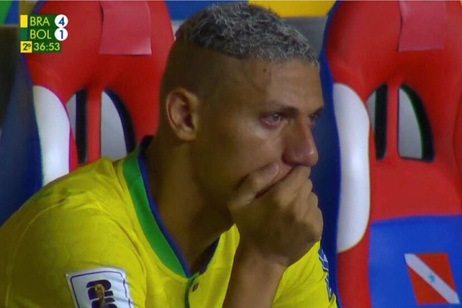 La razón por la que Richarlison sale llorando en el juego ante Bolivia ...